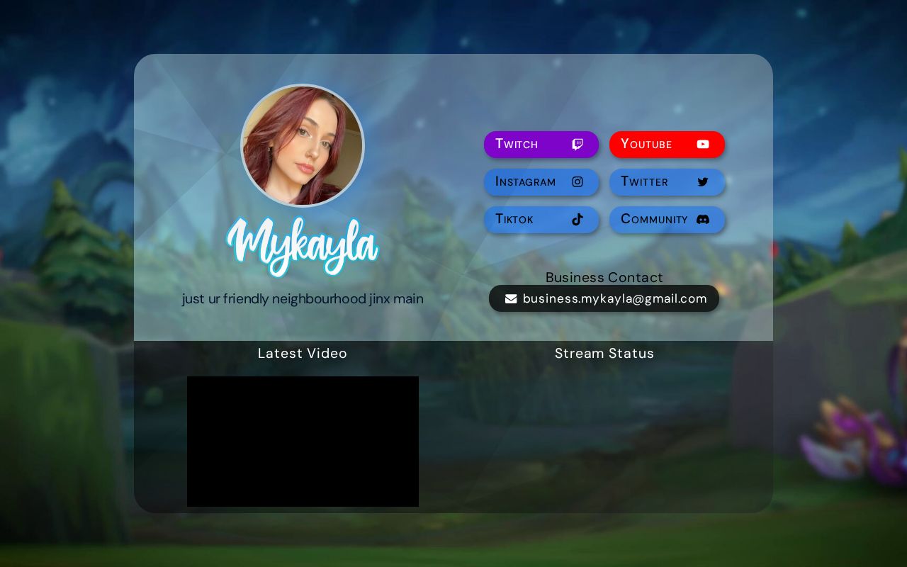 Mykayla - Socials